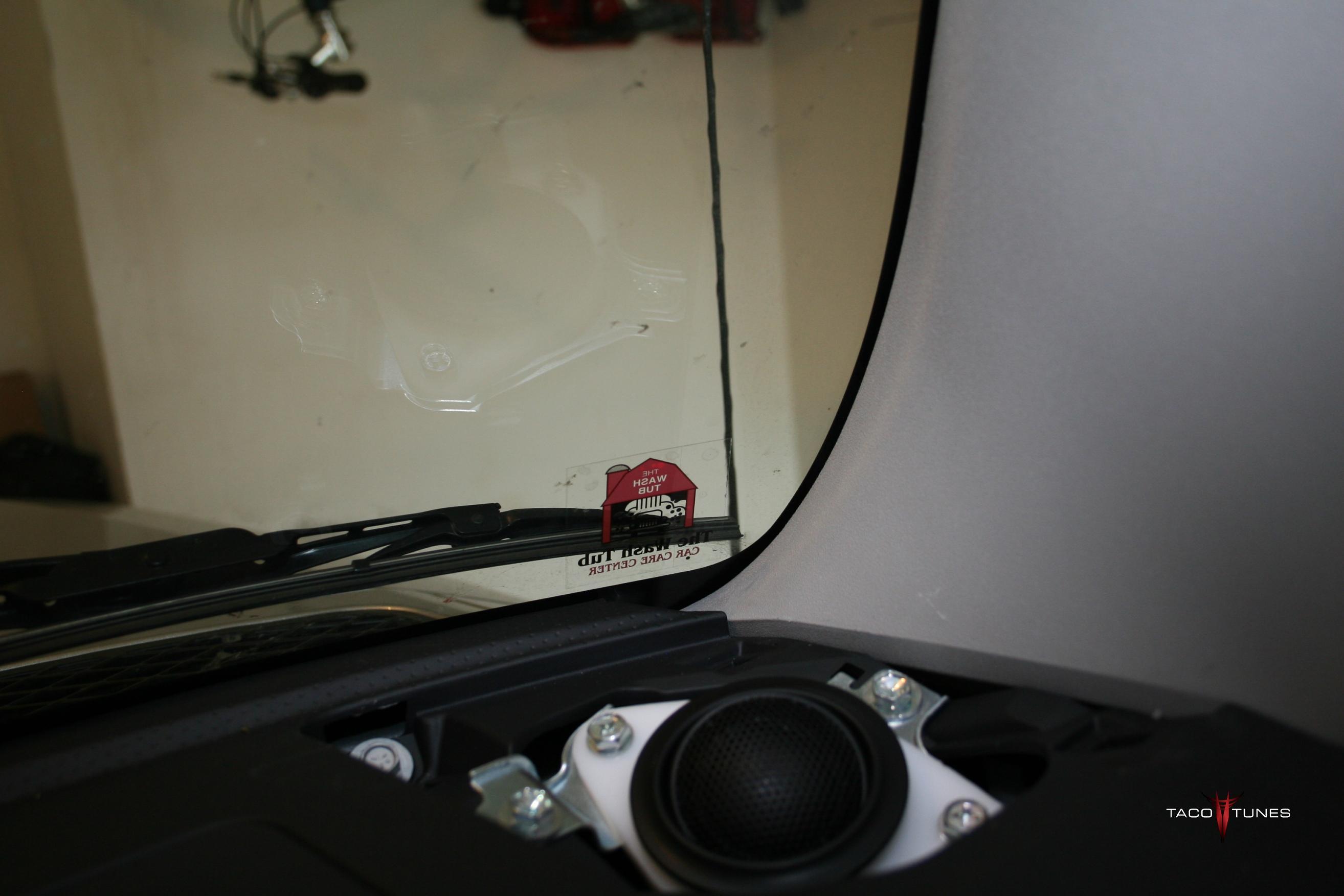 How to install speakers in FJ Cruiser and remove door panels - Taco ...